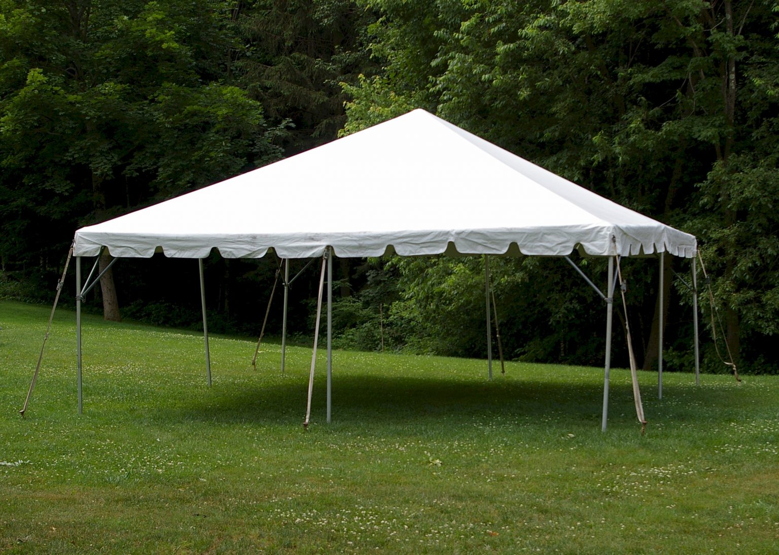 20×20 Frame Tent (3)